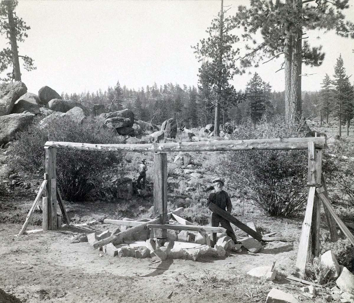 Arrastras Illustrated in These Historical Photos – Western Mining History