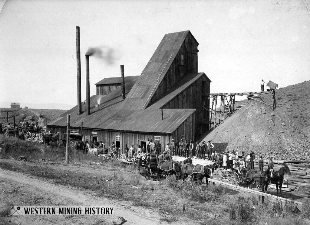 A Collection of Oregon Mining Photos – Western Mining History