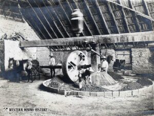 Arrastras Illustrated in These Historical Photos – Western Mining History