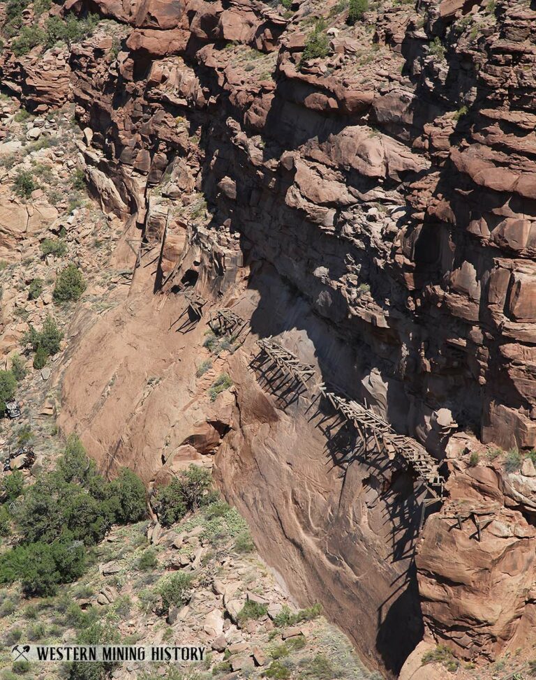 An Engineering Marvel: Colorado’s Hanging Flume – Western Mining History